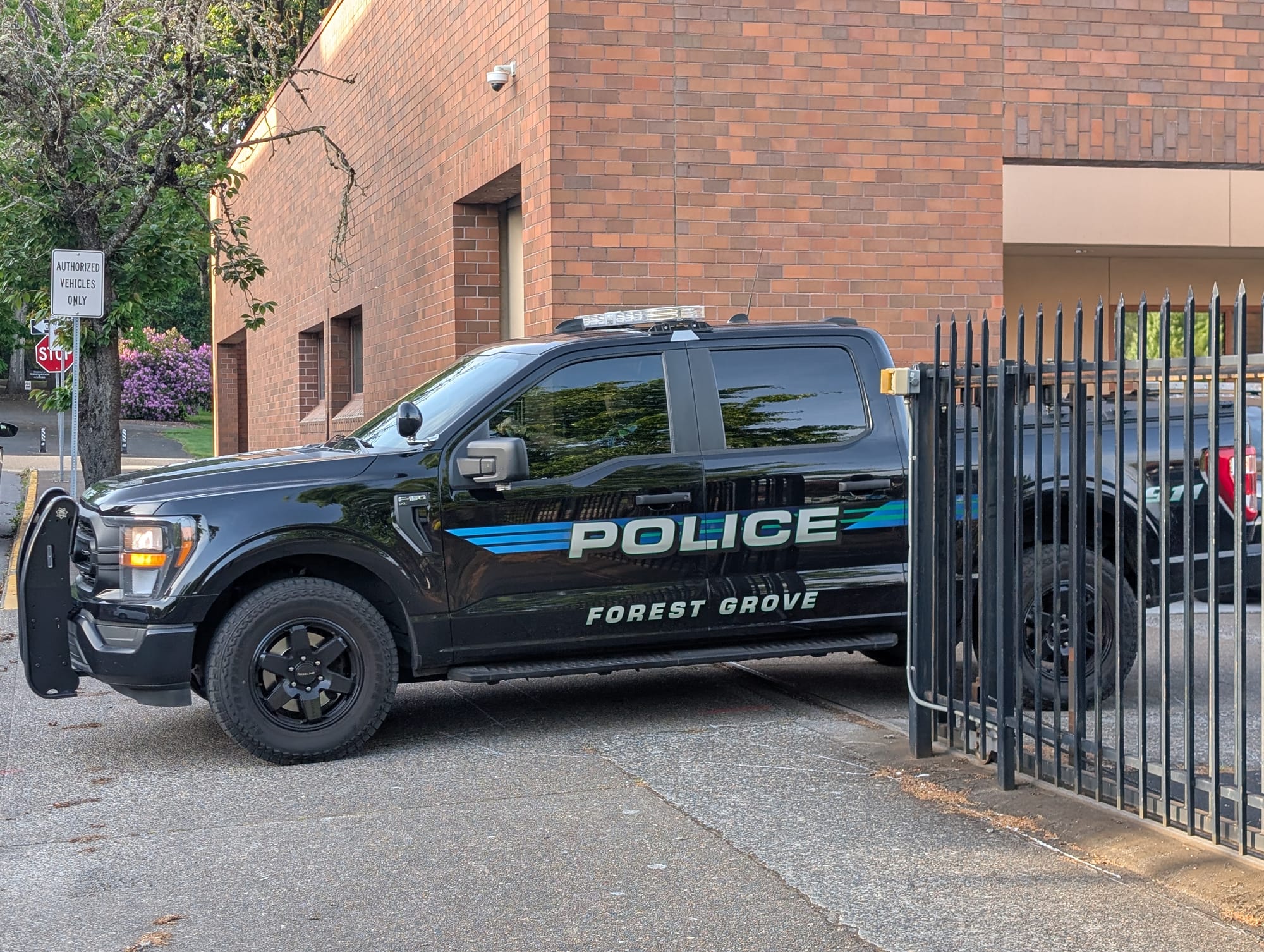 Missing Forest Grove woman 'reunited with her family'